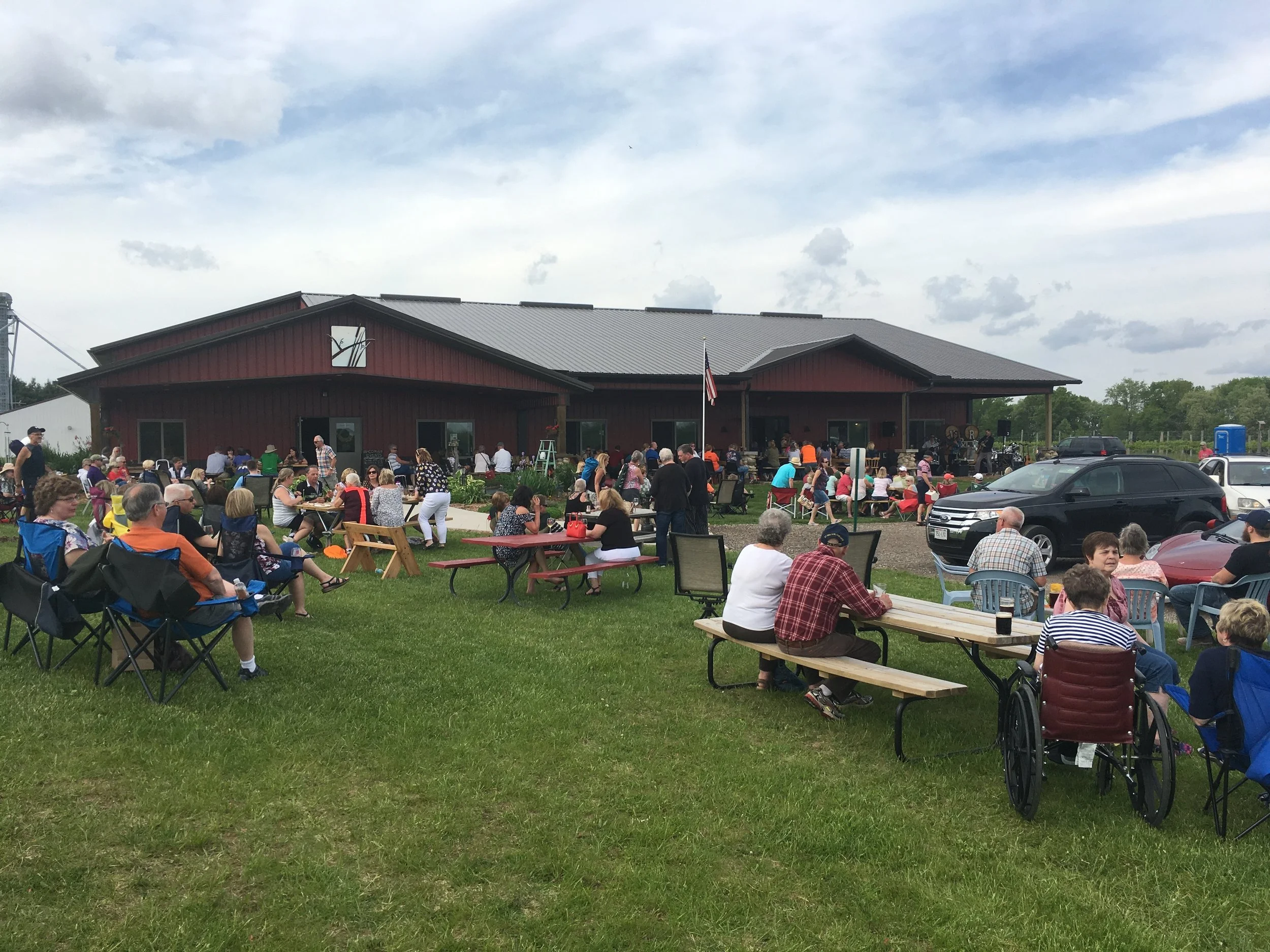Tasting Room — Vines & Rushes Winery