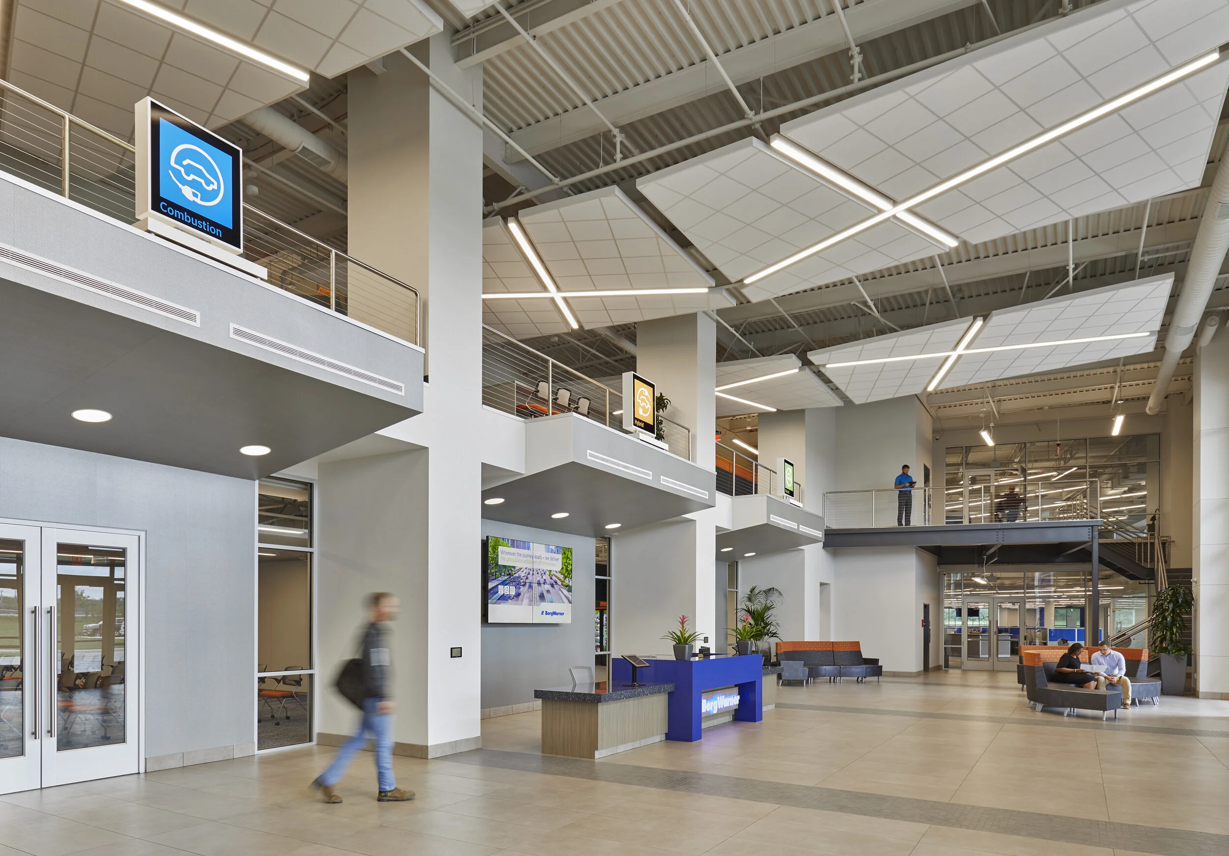 Comparing advantages of parking garage construction types in the ...