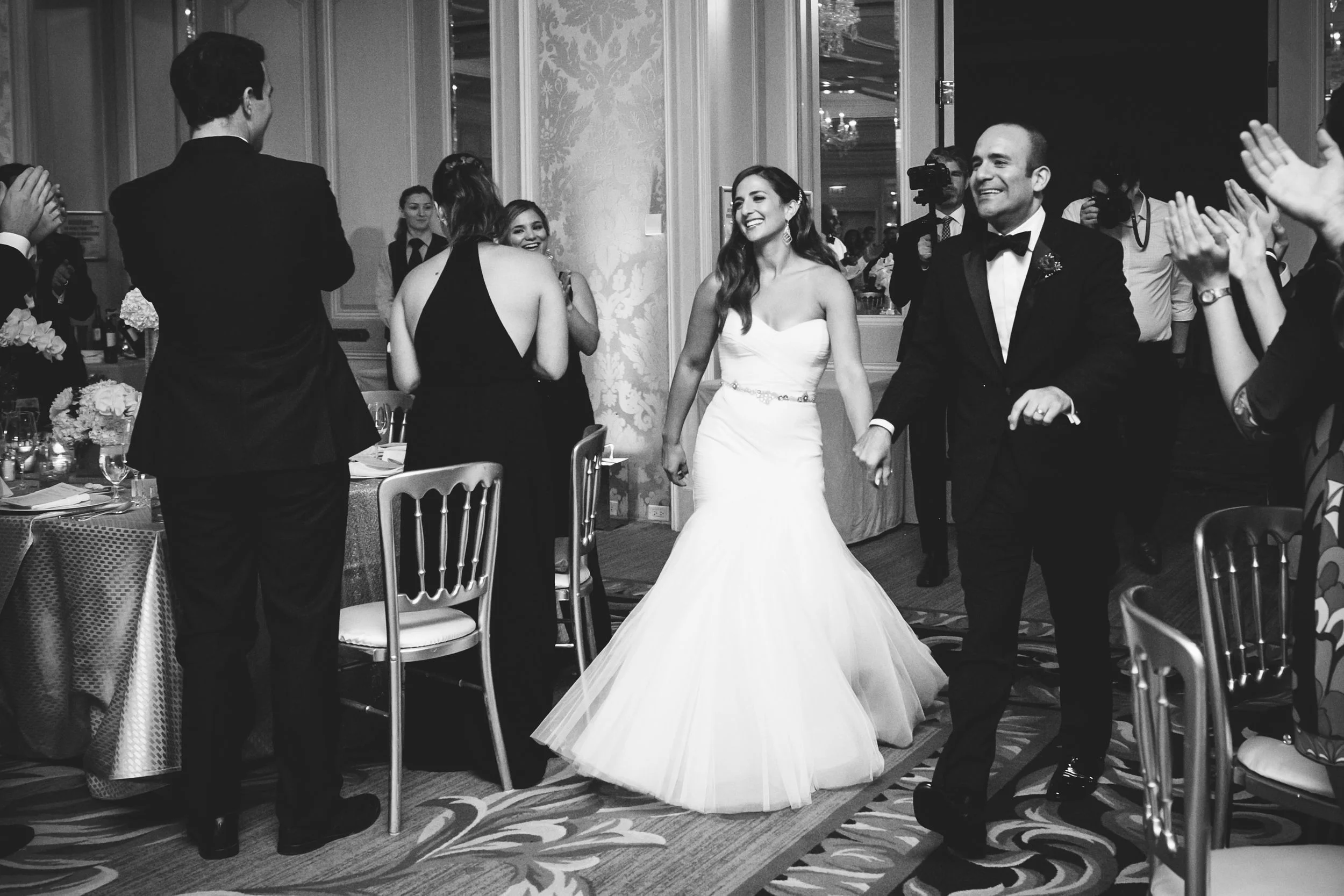 Real Wedding: Leah – Hushed Commotion