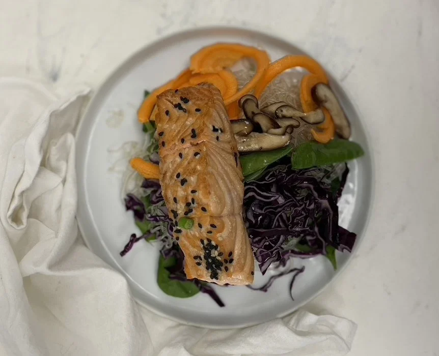 The Happy Home Cook: Chiyo’s Kelp Noodle Pancit with Salmon ...