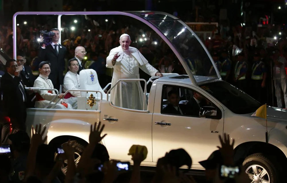 We’re on a Pope Mobile — Positively Filipino | Online Magazine for ...