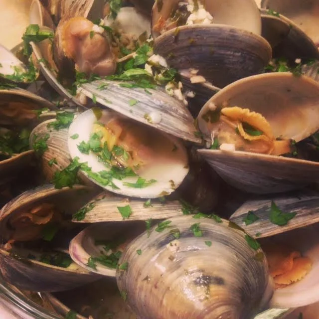 The Happy Home Cook: Manila Clams in Pinot Grigio — Positively Filipino ...