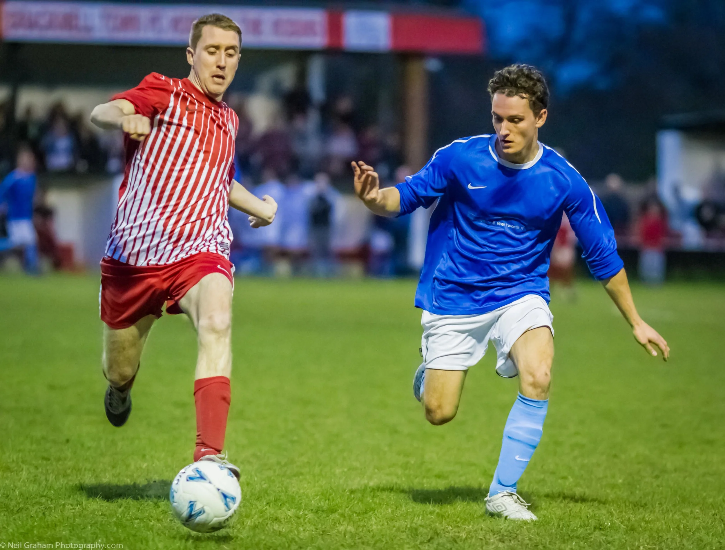 Wentworth & Sunningdale vs FC Frenhill — NeilGrahamPhotography.com