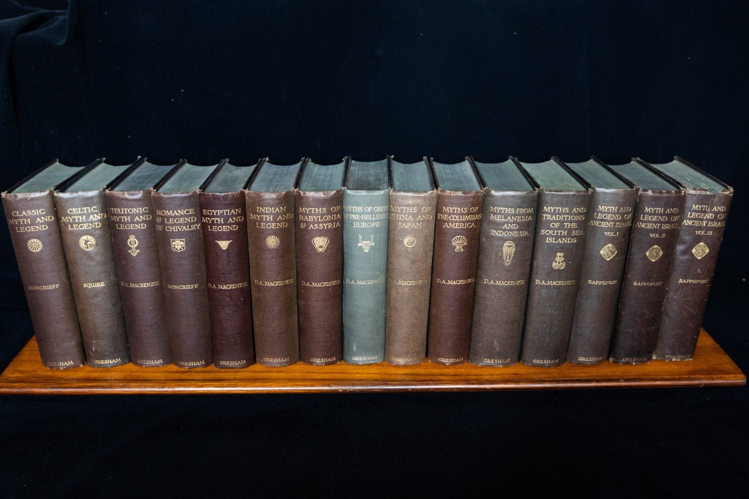 Gresham Myth & Legend — Photophrenic