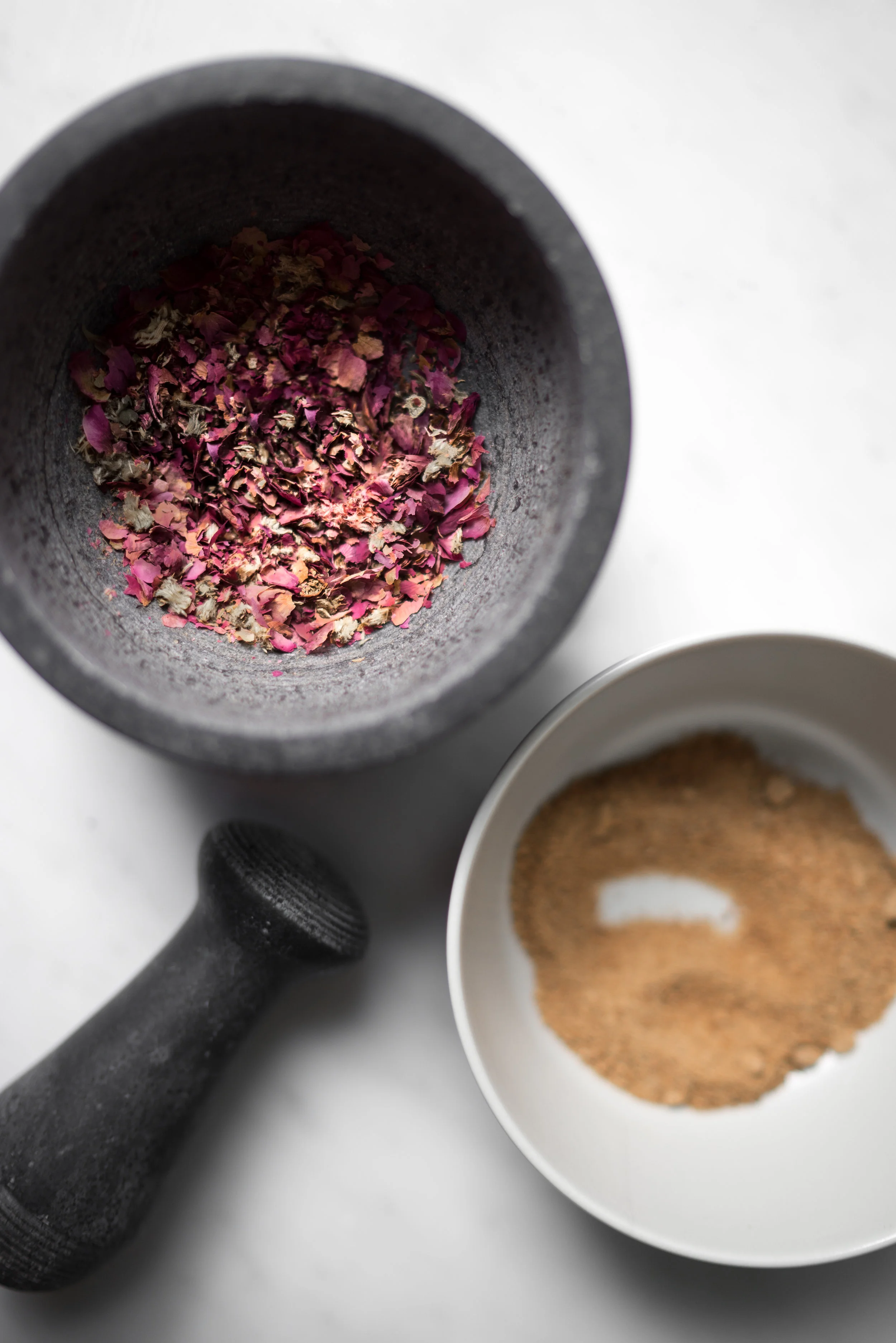 How To Make A Rose Inspired Champagne Garnish – Good Living Is Glam