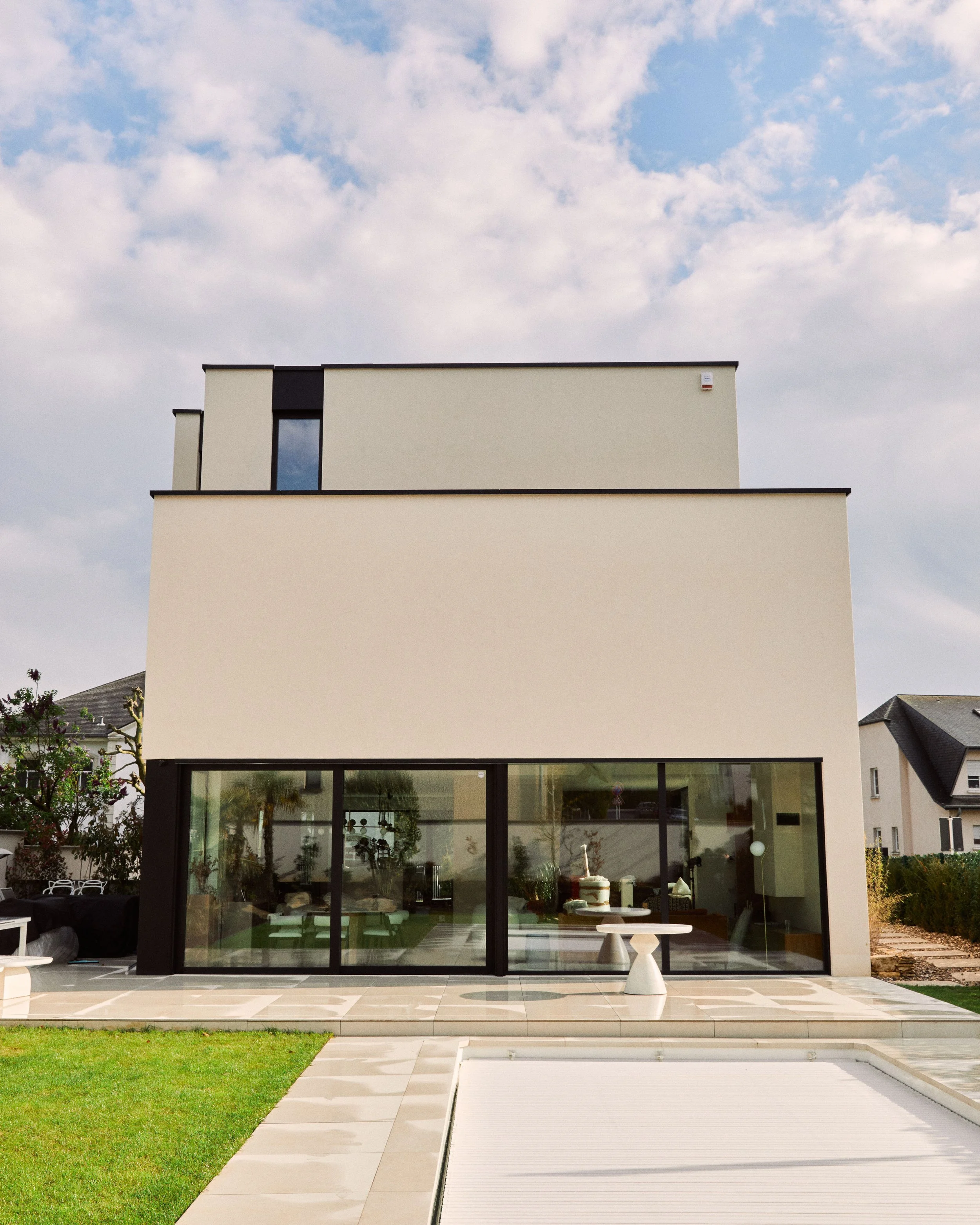 Home in Strassen, Luxembourg — Claudia de Sousa - Interior Design