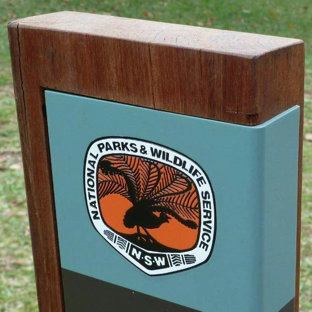 NSW National Parks and Wildlife Service Signage Manual — Anne Gordon ...