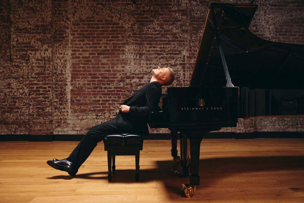 Contact | Pianist Greg Anderson