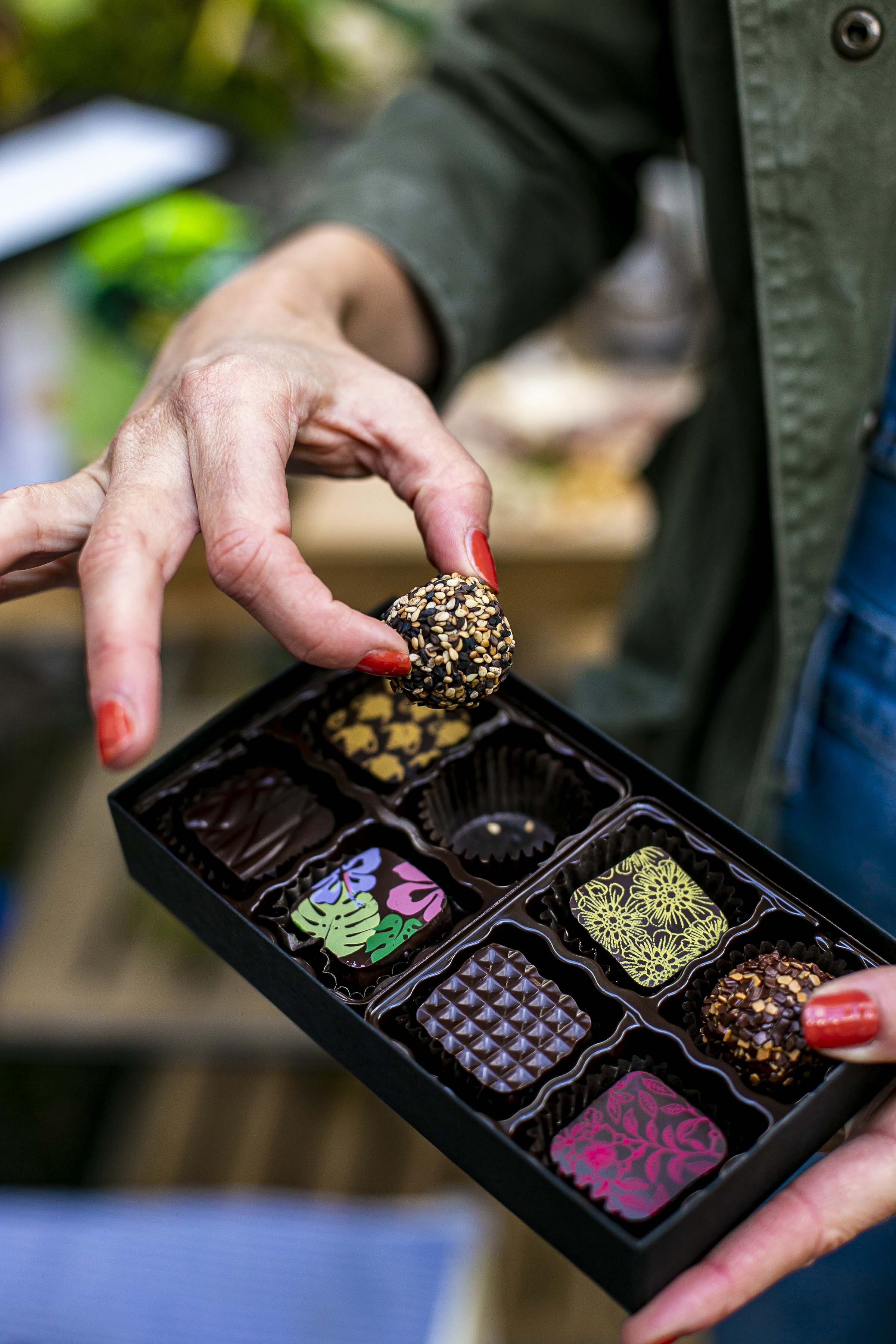 MECHA CHOCOLATE ONLINE SHOP