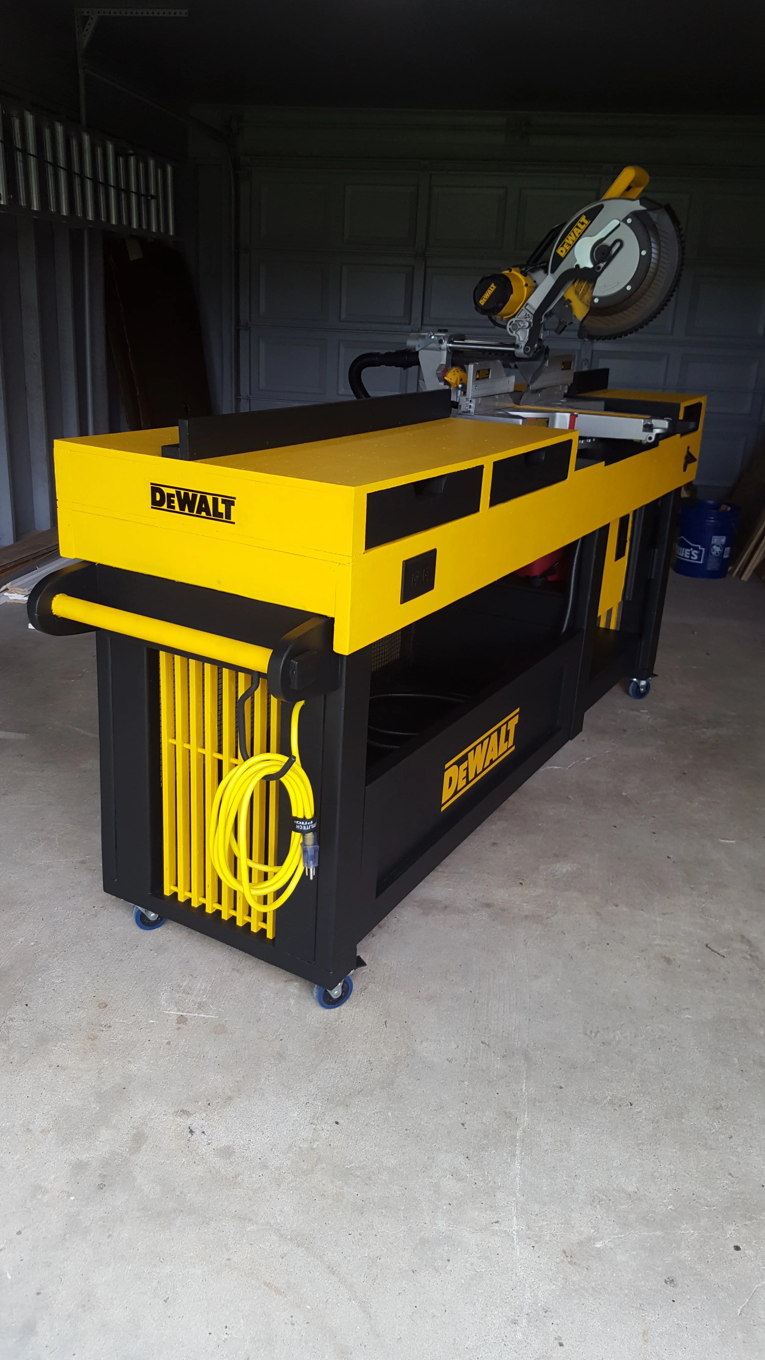 Dewalt Table Saw