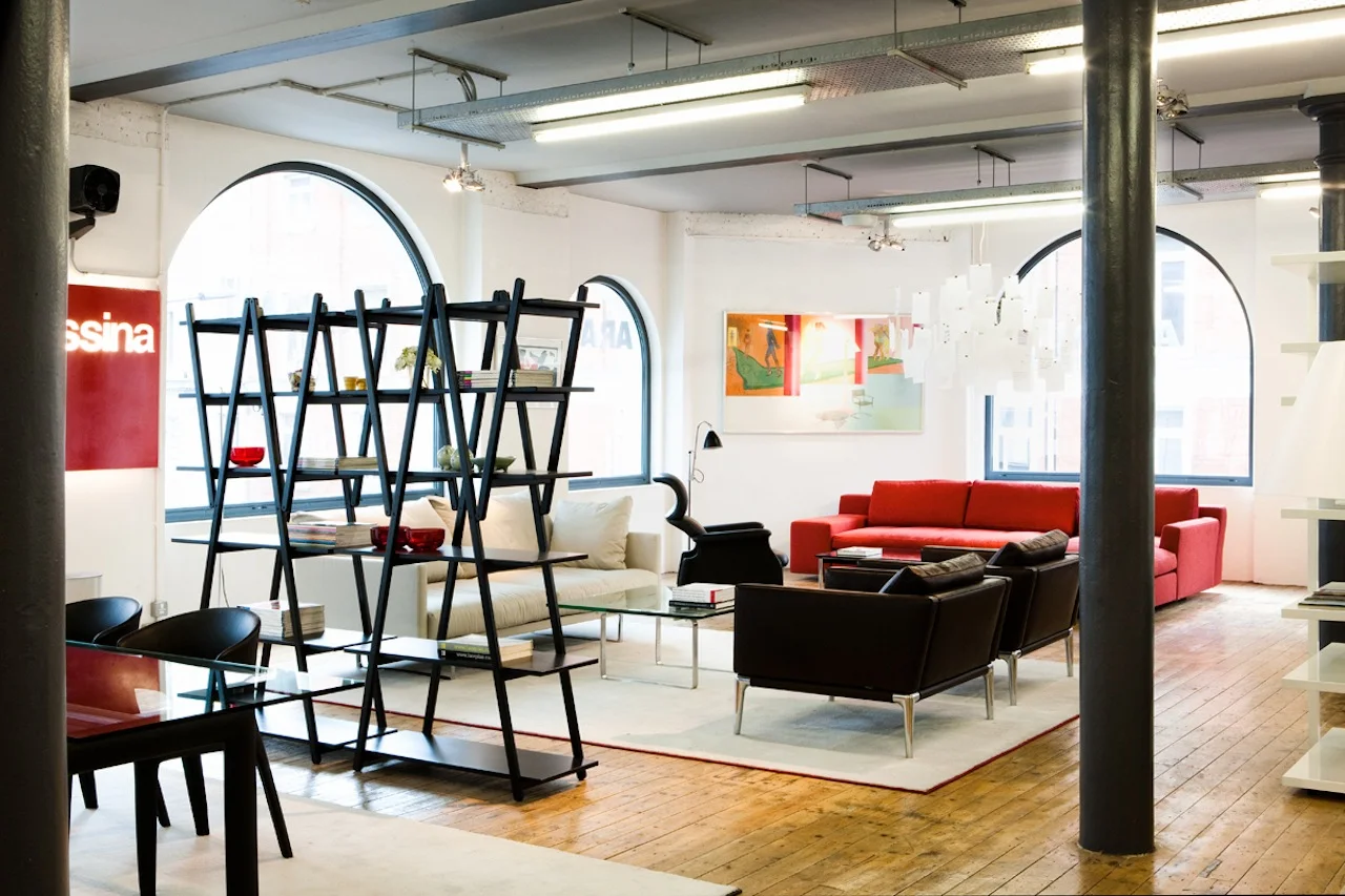 Indie of the Week #21: Aram Store — Caroline Kamp