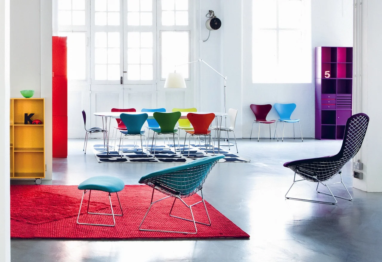 Indie of the Week #21: Aram Store — Caroline Kamp