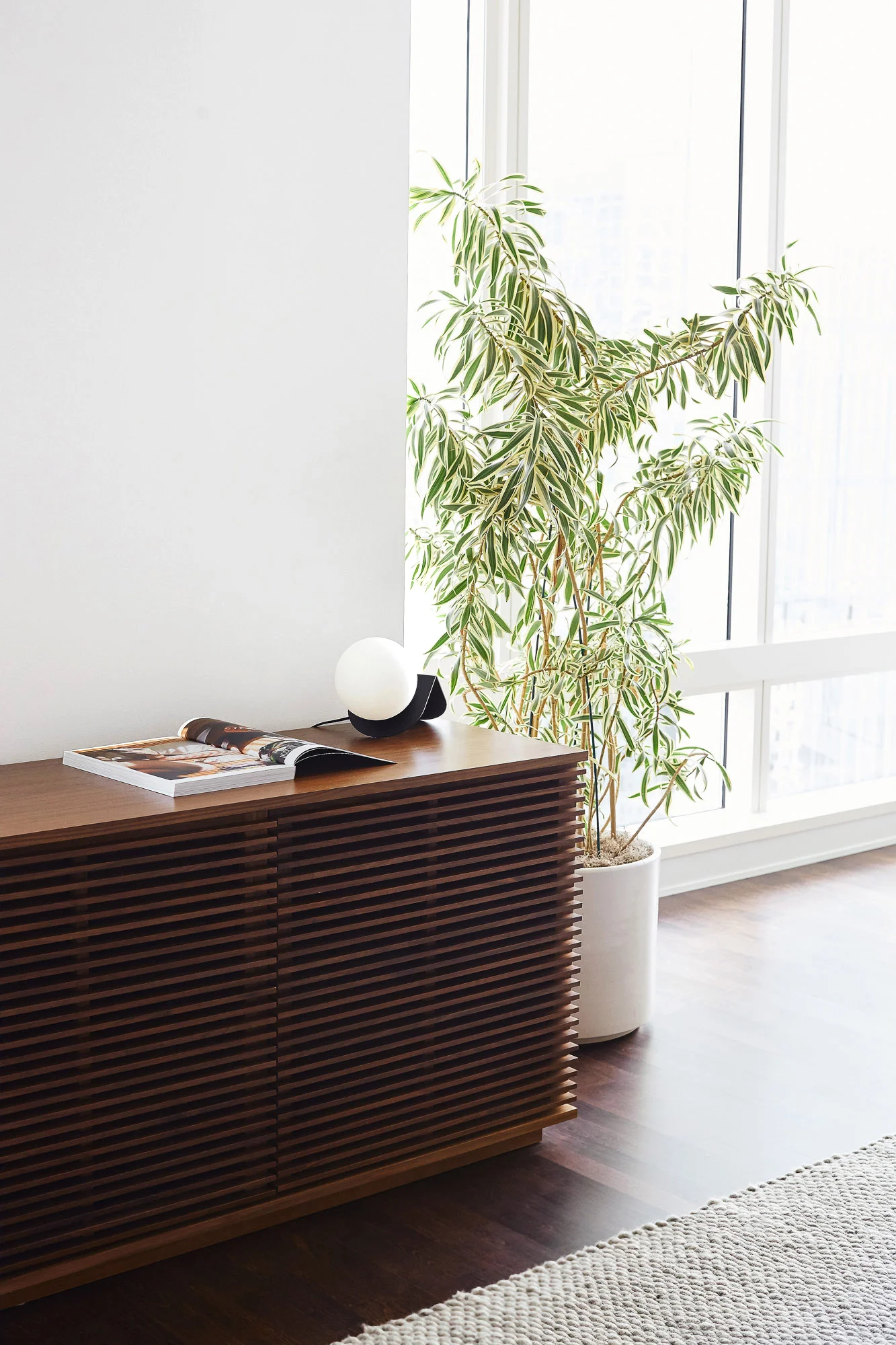 ERIN.ROBERTS — Interior Designer & Stylist