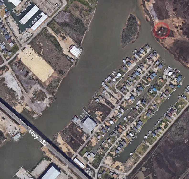 Shipwreck at Surfside — Linda Murdock Photography