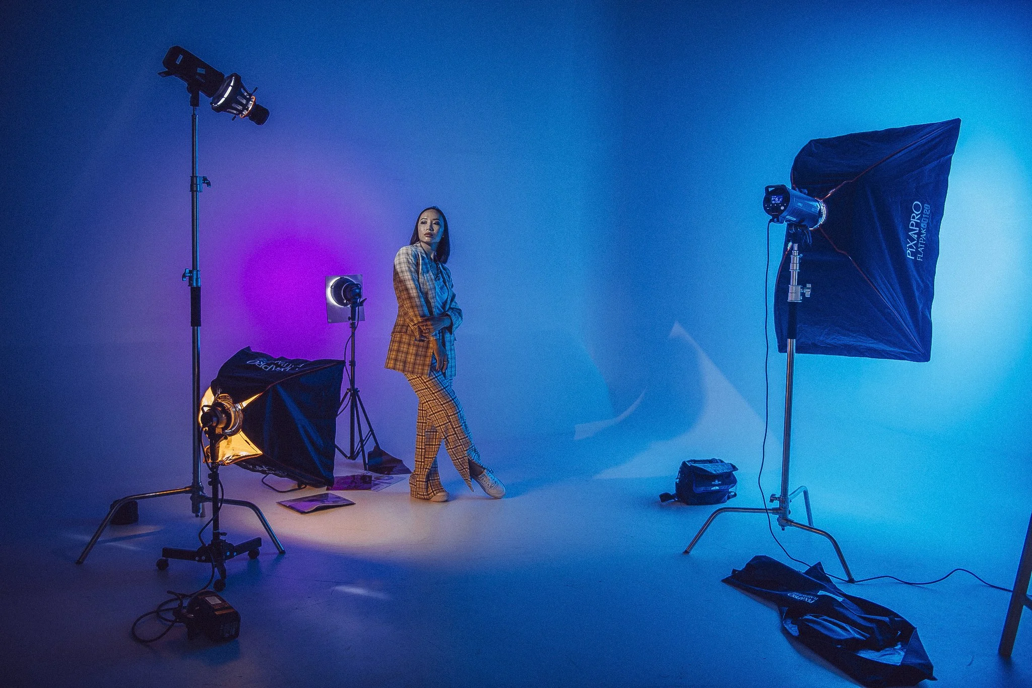 Simple Full Cover Gelled Lighting — Jake Hicks Photography