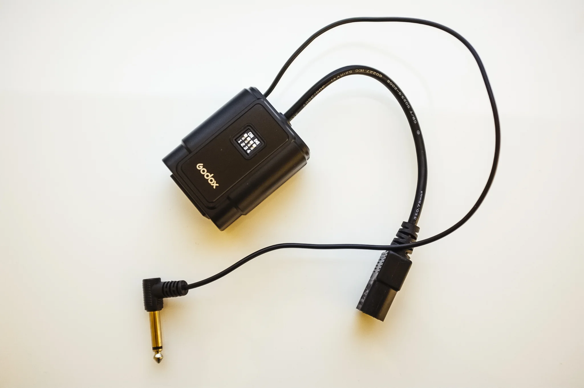 Flash Triggers - The Difference Between Radio and Infrared Triggers ...