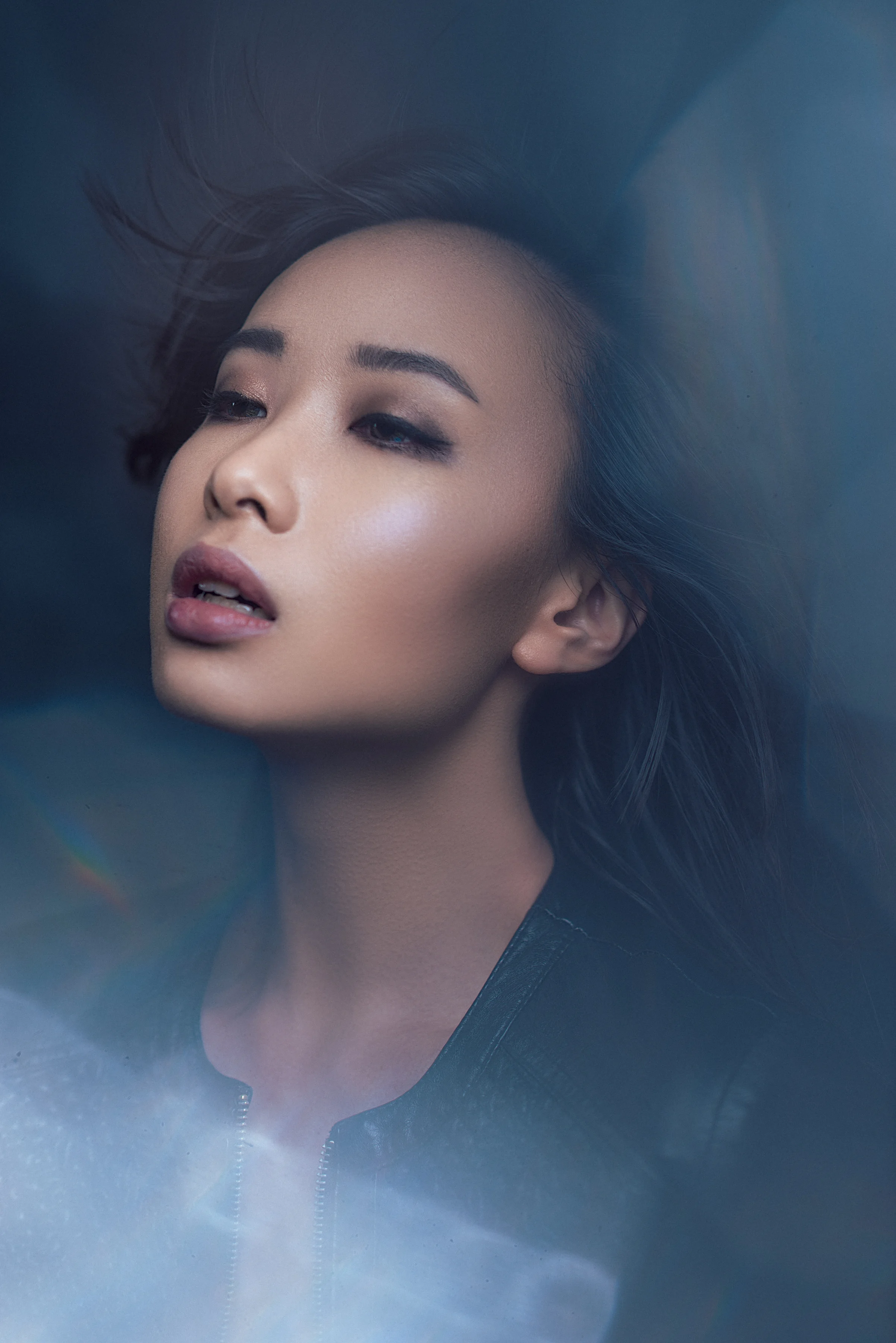 Simple and Effective Two Light Setup for 'Shoot Throughs' — Jake Hicks ...