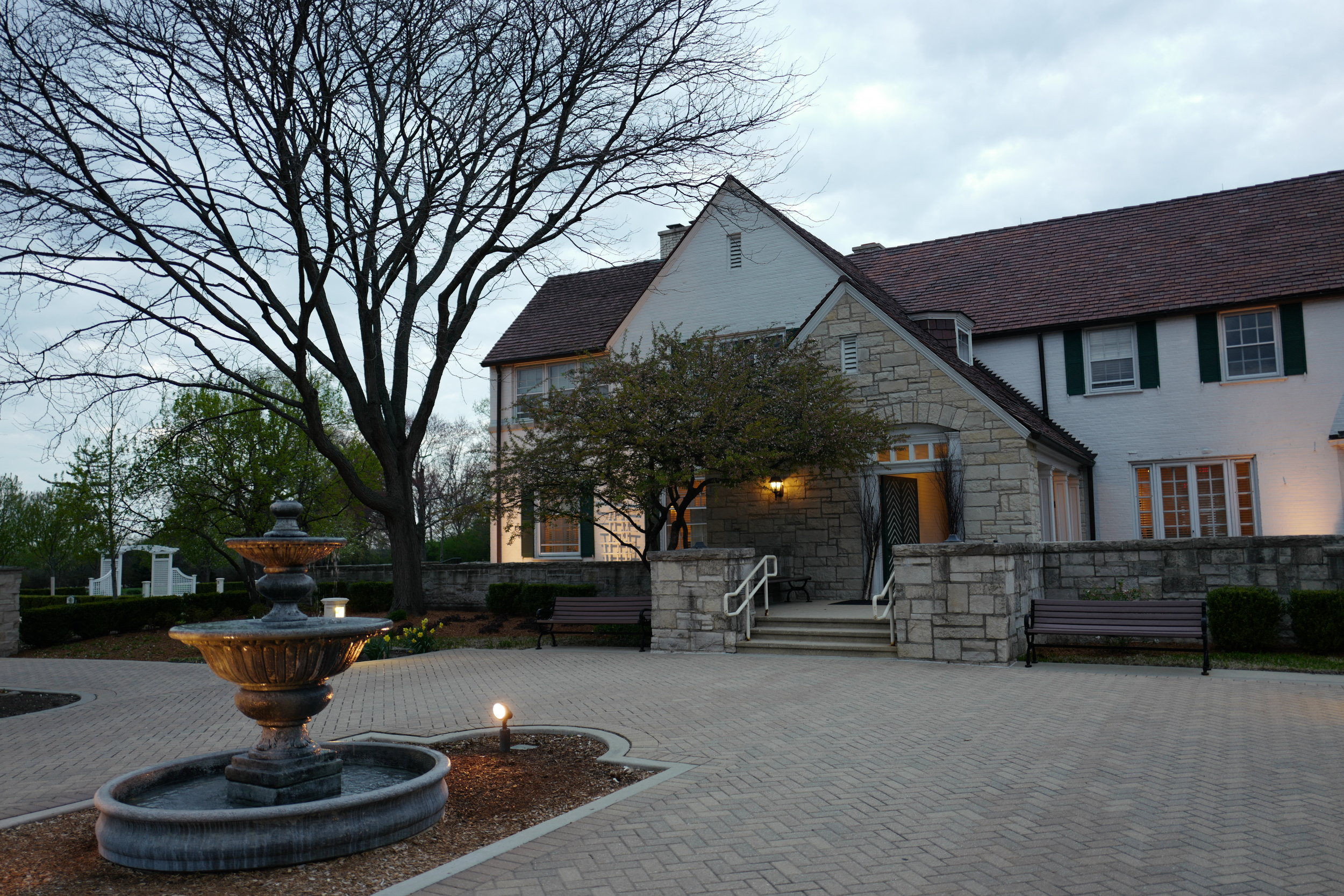 Danada House Wedding Photo Booth in Wheaton, IL — Fotio - Vintage Open ...