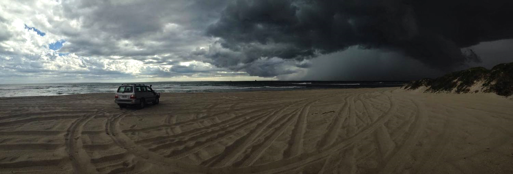 Images and video of storm that hit Geraldton yesterday - Everything ...