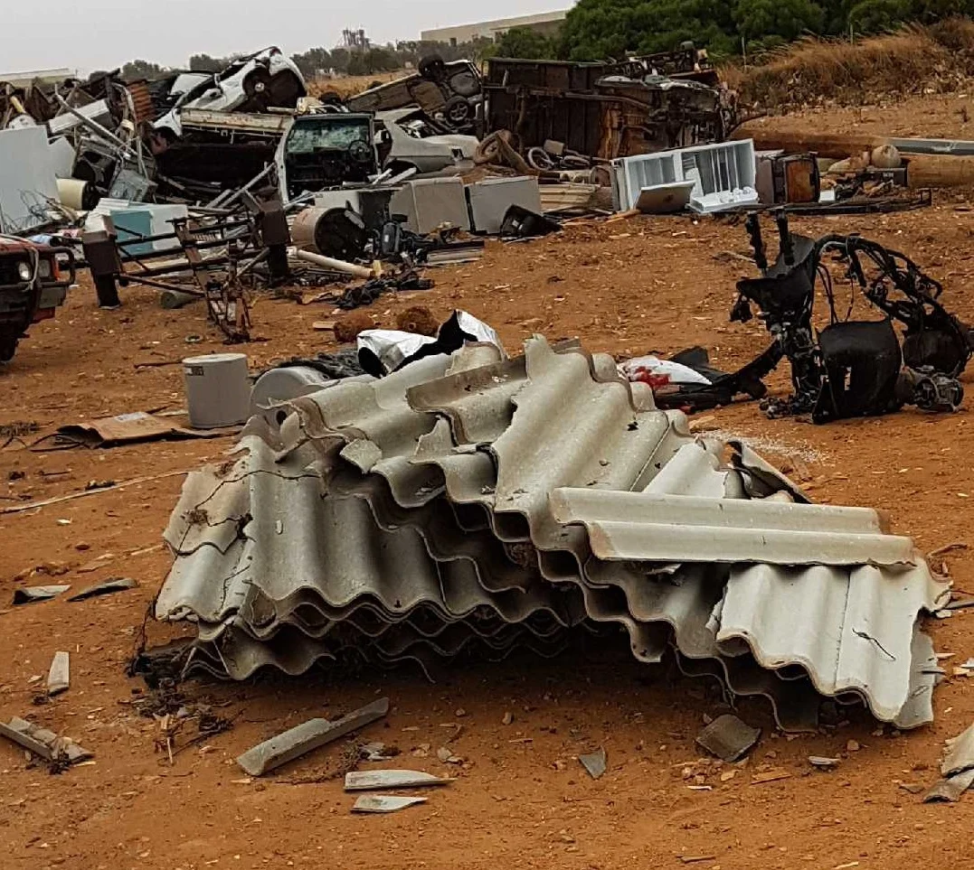 Fines issued for illegal asbestos dumping - Everything Geraldton