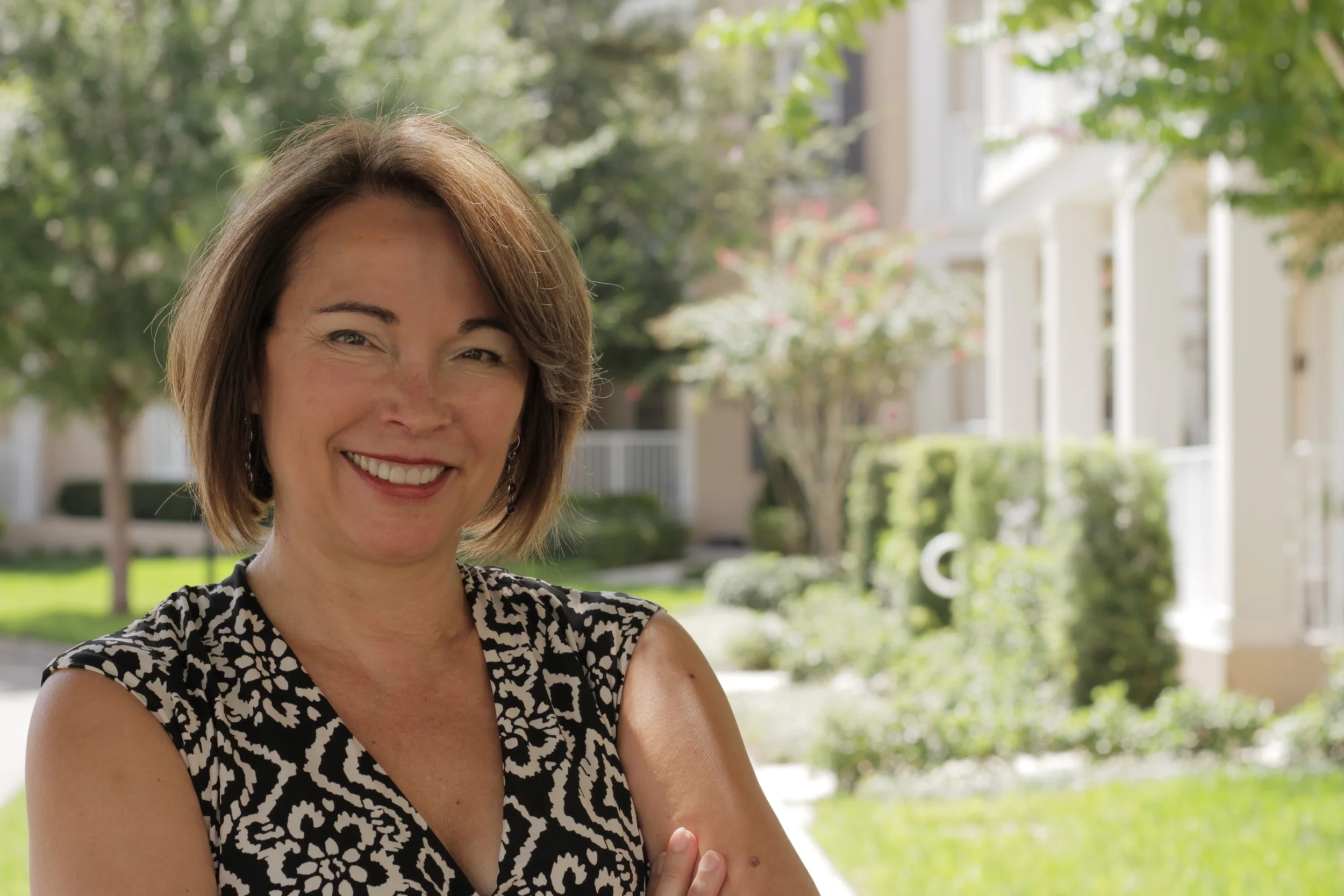 About Christine — Christine Danyi