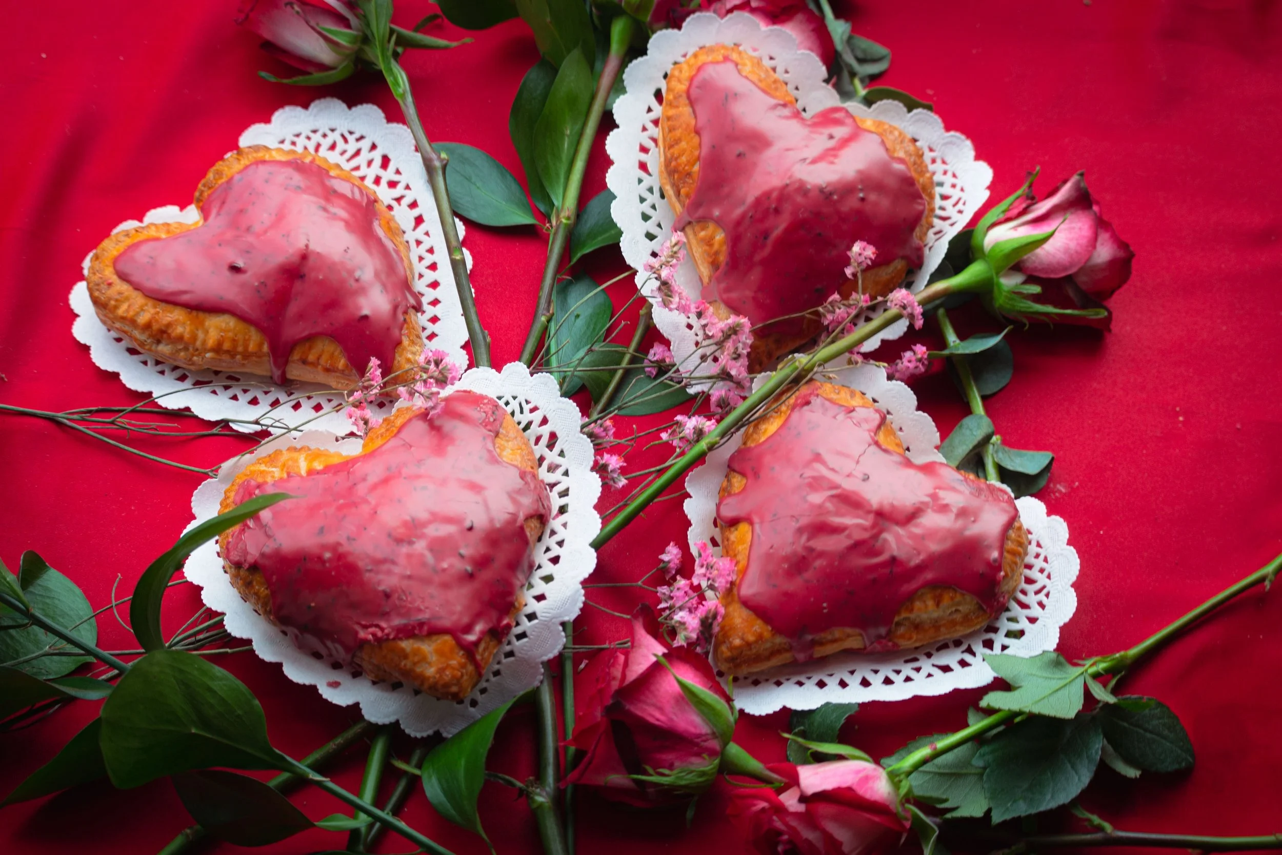 Farina Bakery | Handcrafted Macarons, Pastries, Cupcakes and Cake Slices