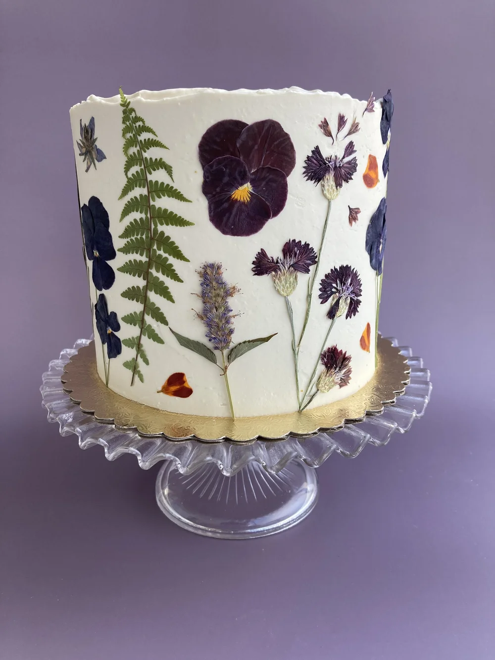 Farina Bakery | Handcrafted Macarons, Pastries, Cupcakes and Cake Slices
