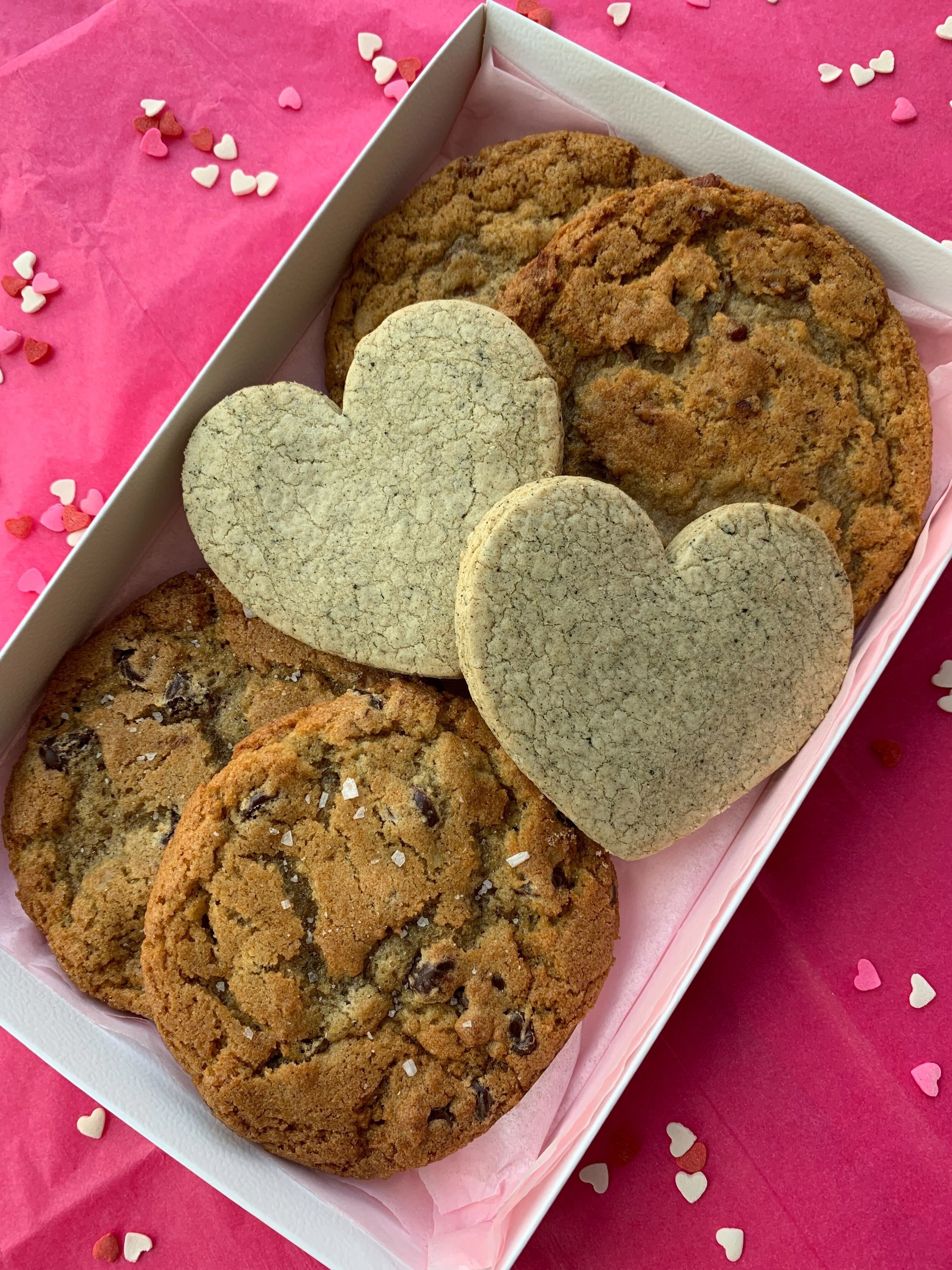 Farina Bakery | Handcrafted Macarons, Pastries, Cupcakes and Cake Slices