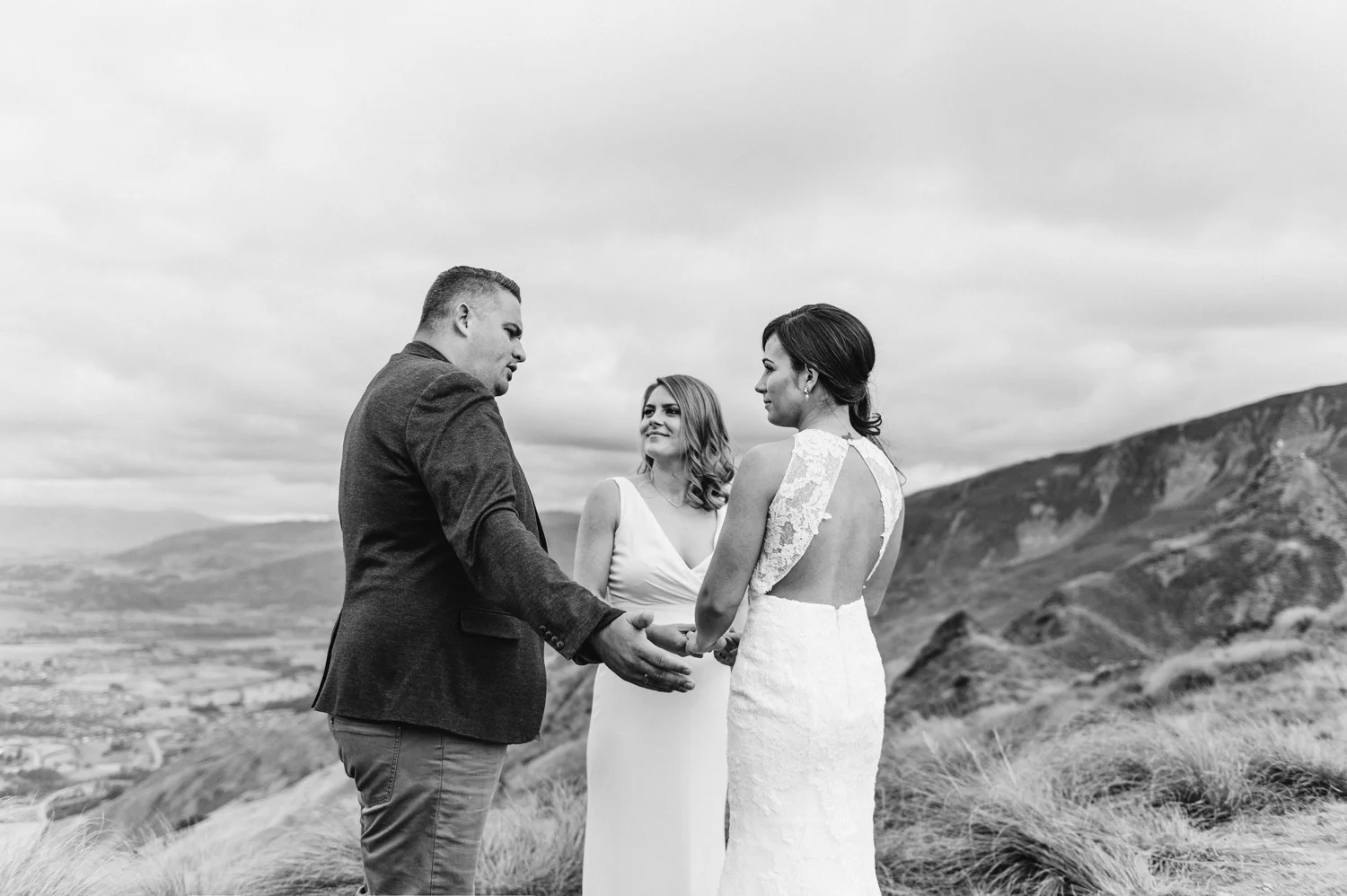 WANAKA ELOPEMENT — LAUREN CAMPBELL