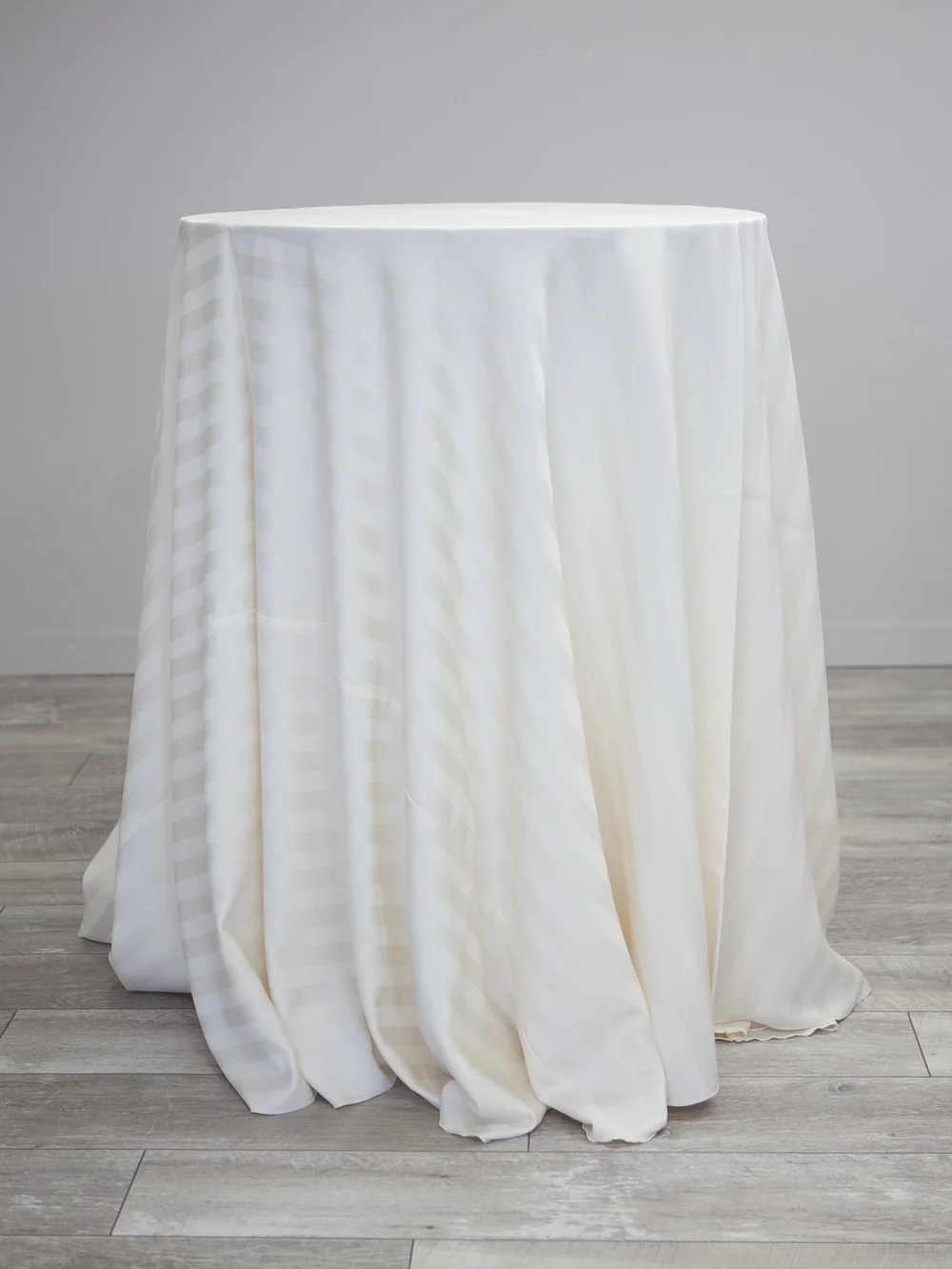 Floor Length Linens — Specialty Linens and Chair Covers