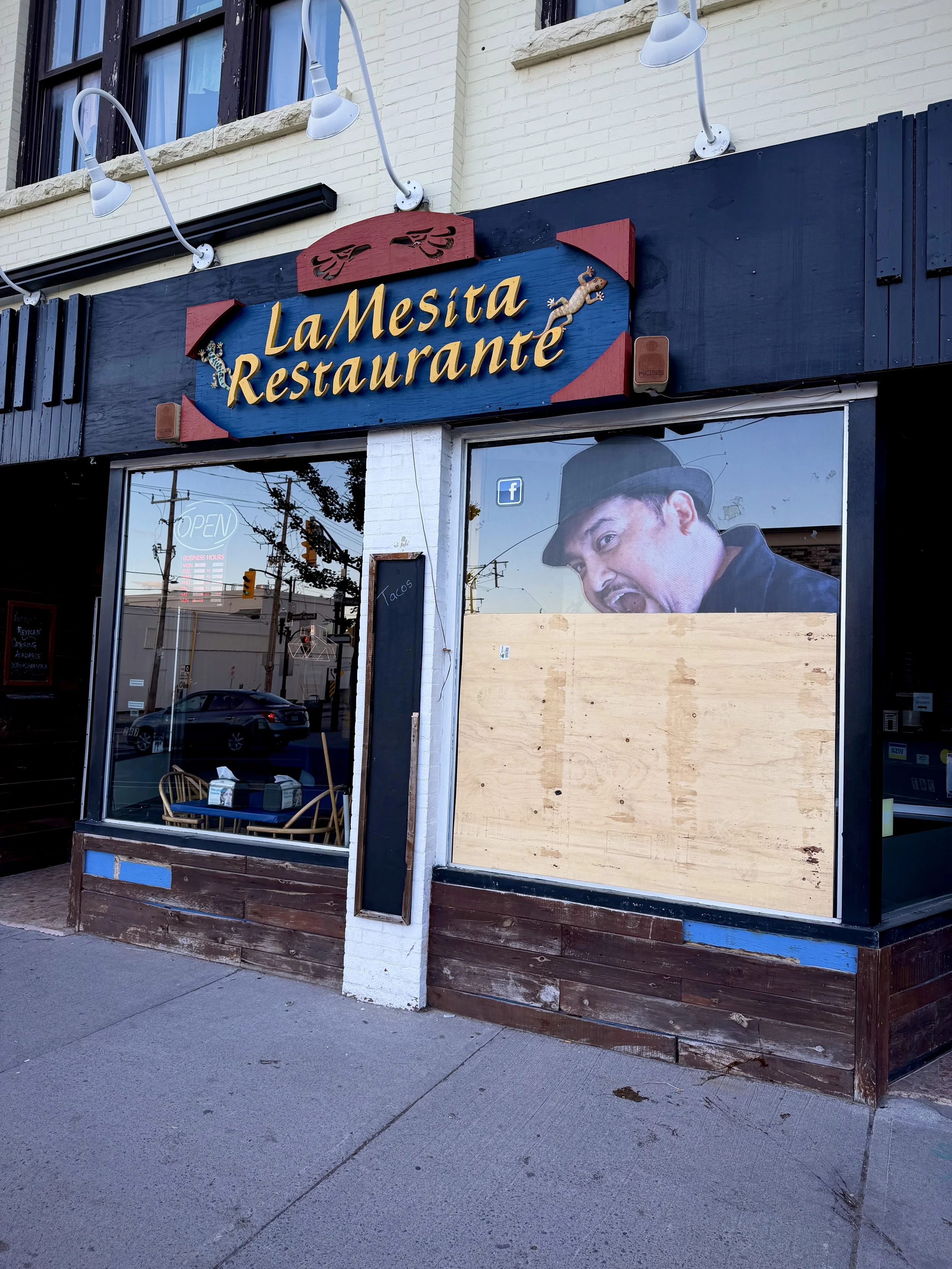 La Mesita Restaurante facing costly repairs after storefront window ...