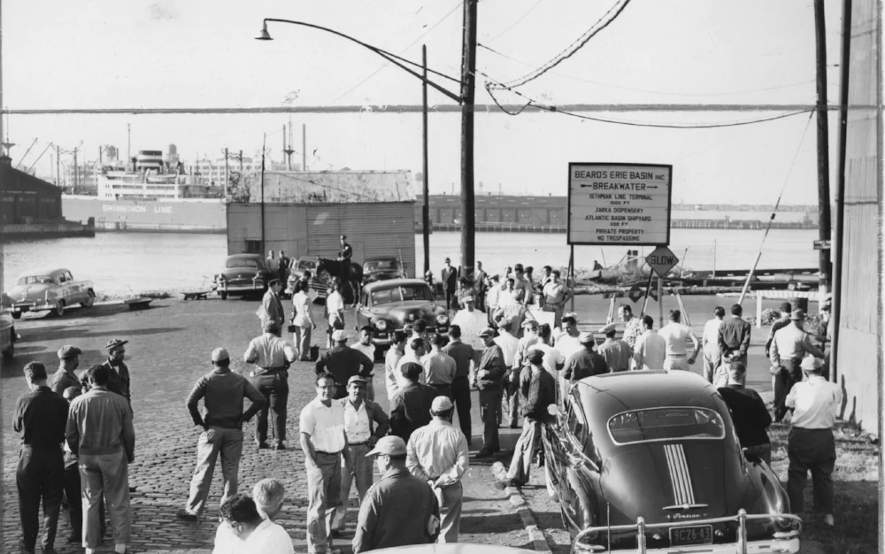Down to the Docks: The Longshoreman Speaks Up — Oral History Master of Arts