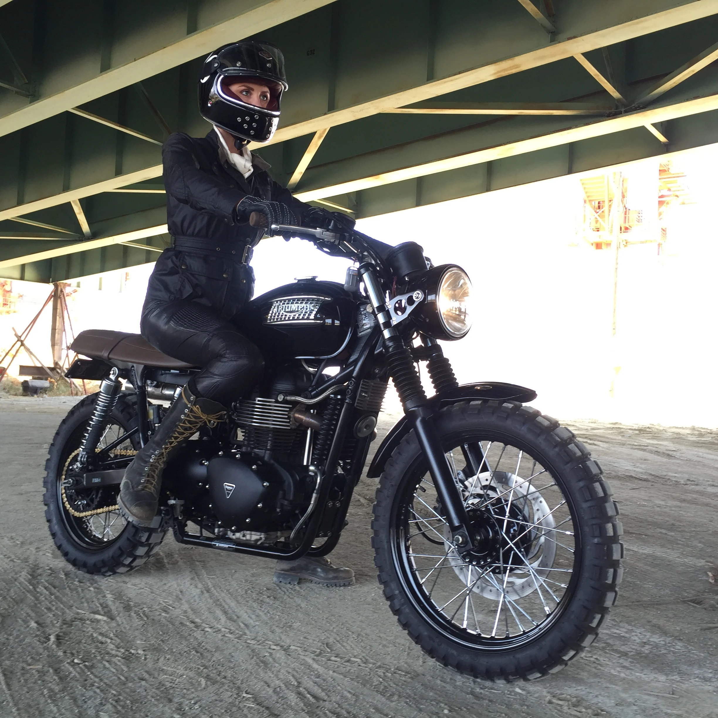 Triumph T100 Tracker
