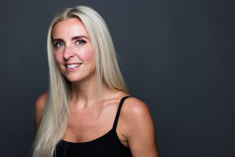 Head Shots & Portraits for Actor Clara James — RJ Bradbury Photography