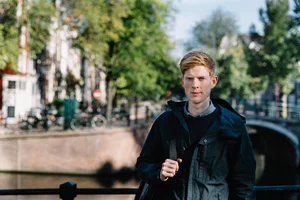 An autumn morning walk with Sander | portrait — On a hazy morning