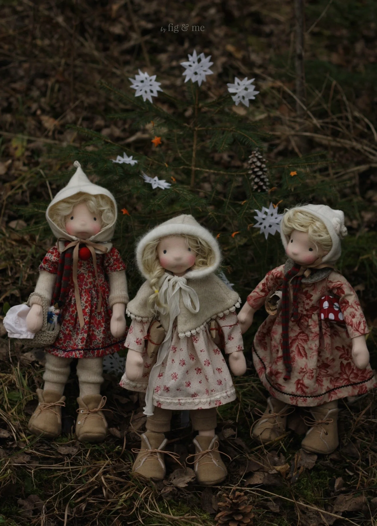 Sigrún, Freyja and Mahthildis, three natural fiber art dolls in the ...