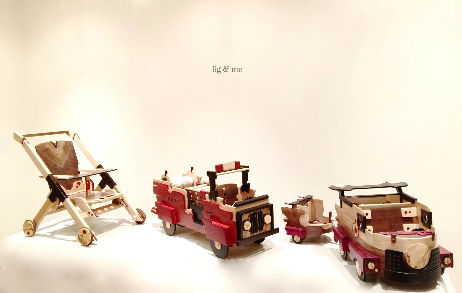 The stroller, the car with its trailer and the firetruck. — fig & me