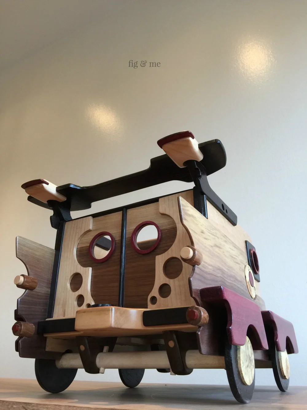 The stroller, the car with its trailer and the firetruck. — fig & me