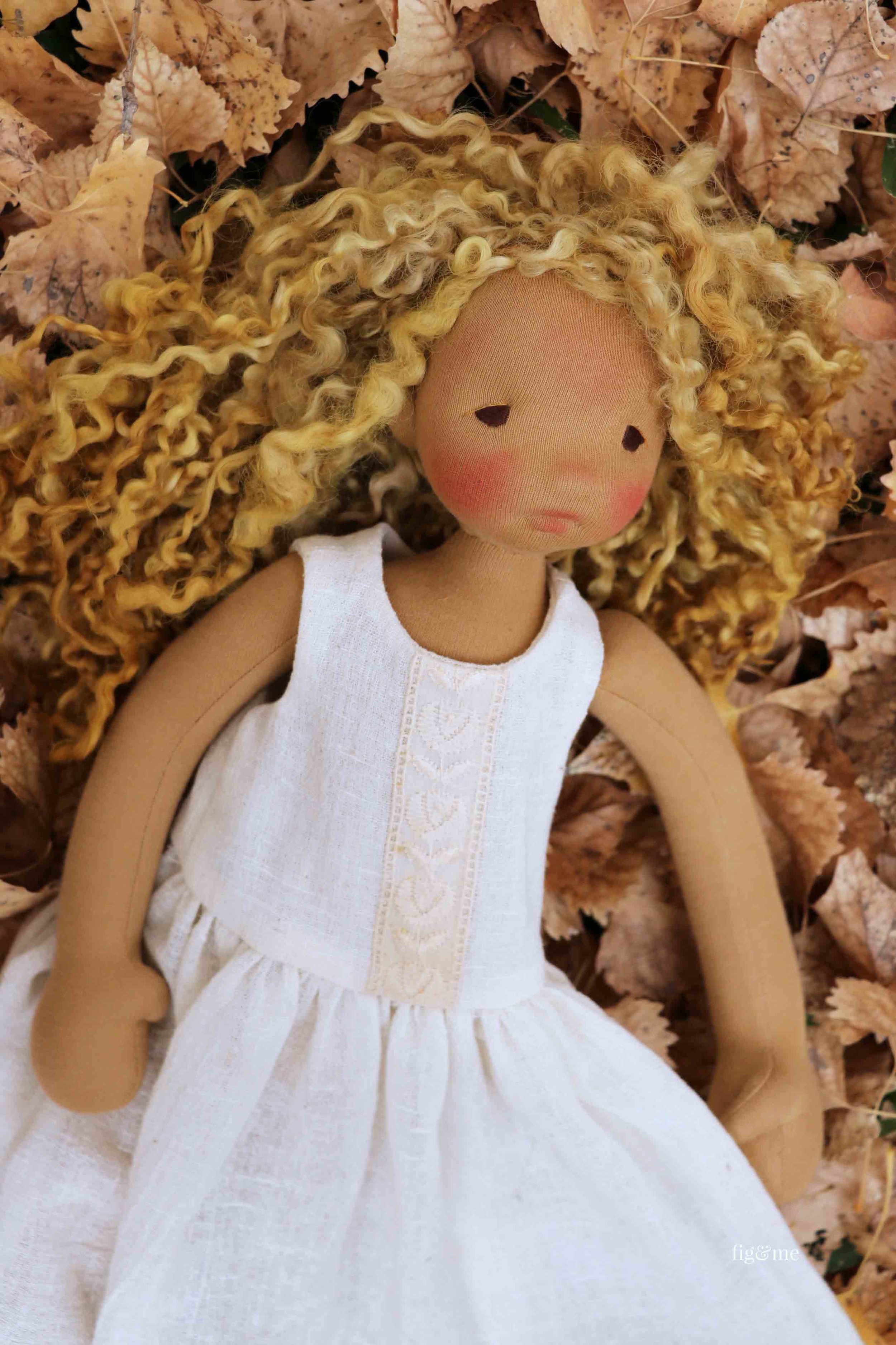 Winter and Mori, two natural fiber art dolls ready to play. — fig & me