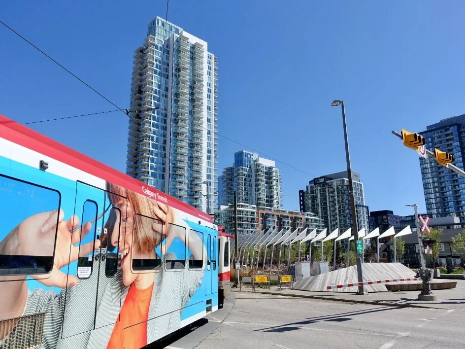 Urban Living Ottawa vs Calgary — Everyday Tourist