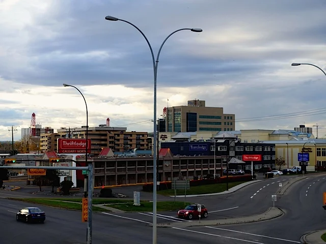 Calgary's Trans Canada Highway Motel History — Everyday Tourist