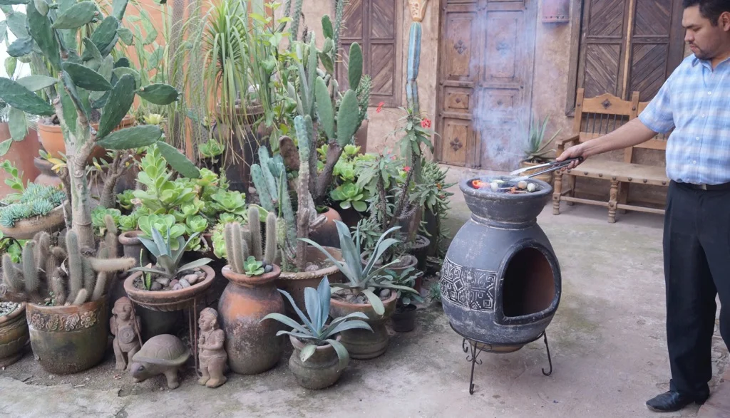 Maya BBQ chimeneas — Sol-y-Yo association of artisans