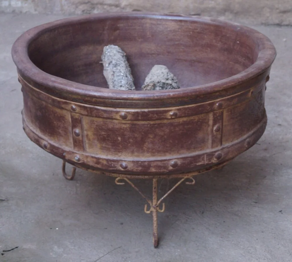 Our Mexican stone fire pit isolates the heat very well. — Sol-y-Yo ...