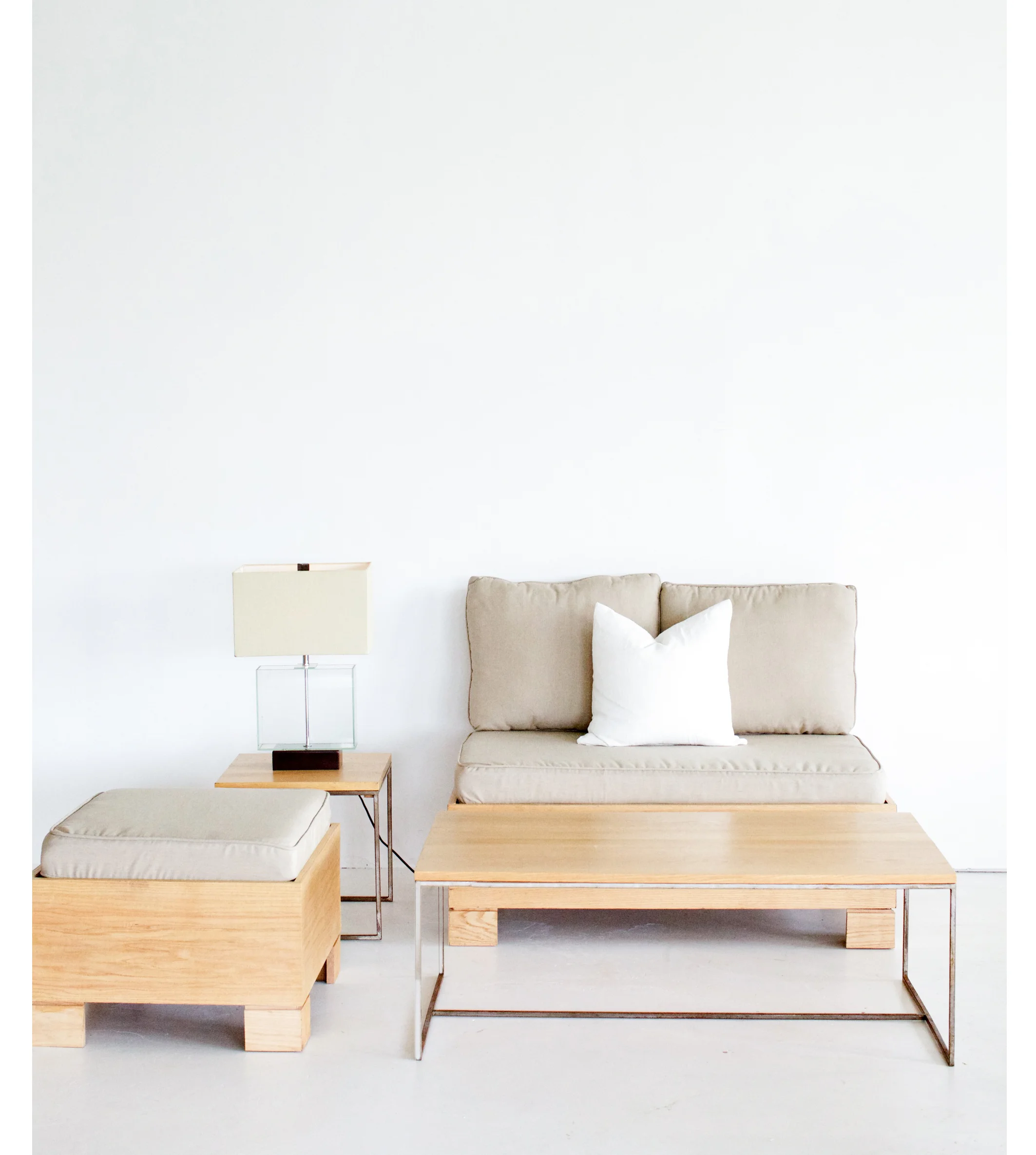 Modern Lounge — Signature Boutique Event Rentals Maui, Hawaii