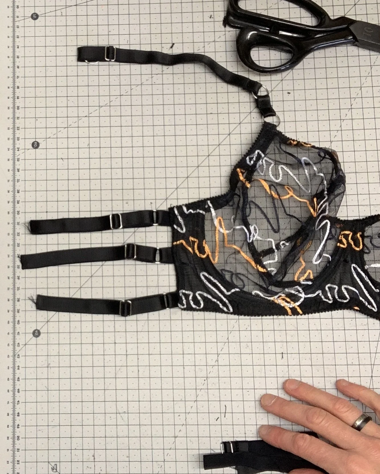 How to alter, lengthen or shorten an underband on an already made bra ...