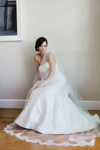 The Lovely Lillian Veil by Sara Gabriel｜anna bé bridal boutique