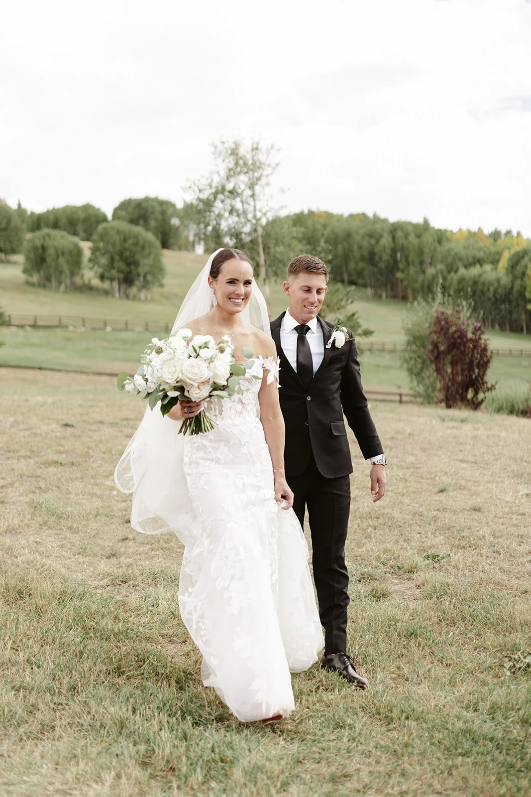 Real Wedding: Tatum + Tanner | A Timeless and Sophisticated Wedding in ...