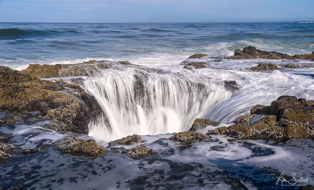 Thor's Well - Cape Perpetua, Oregon — Lens EyeView Photography
