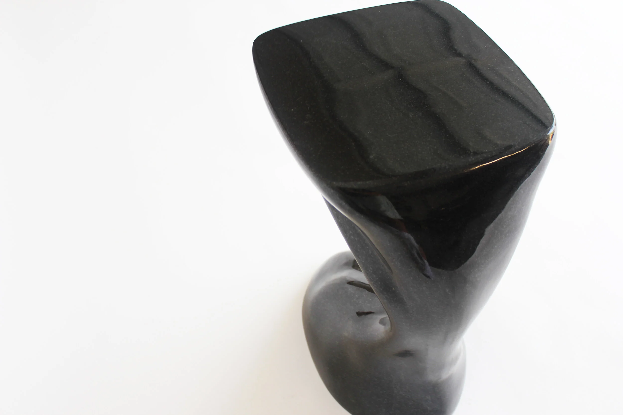 RAY TABLE — MSMD | STUDIO