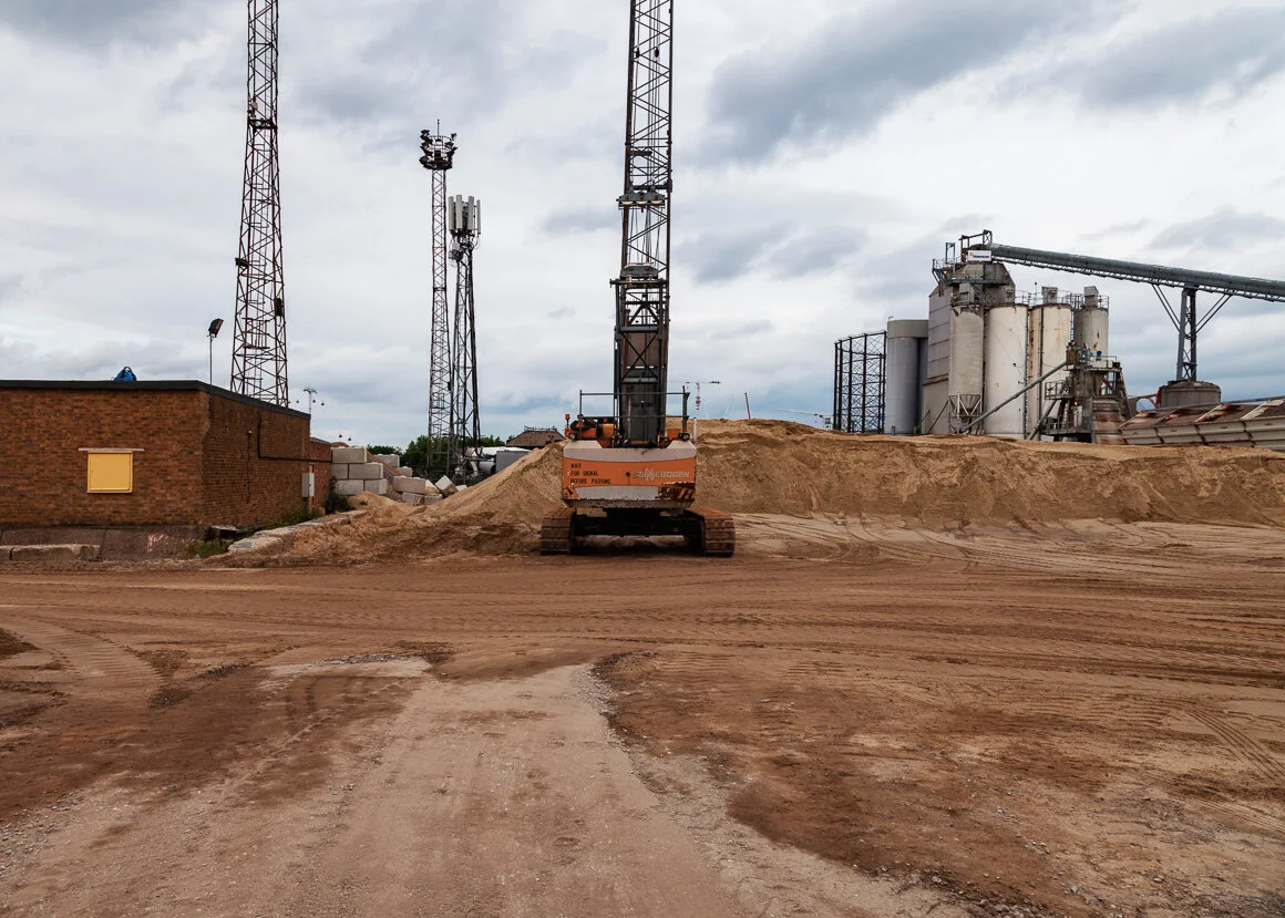 outskirts — Greenwich Peninsula